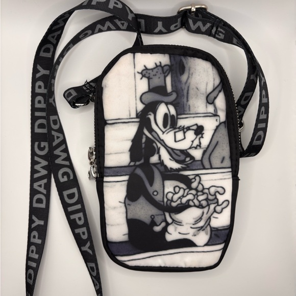 Disney | Bags | Disney Parks Goofy 9th Anniversary Black And White ...